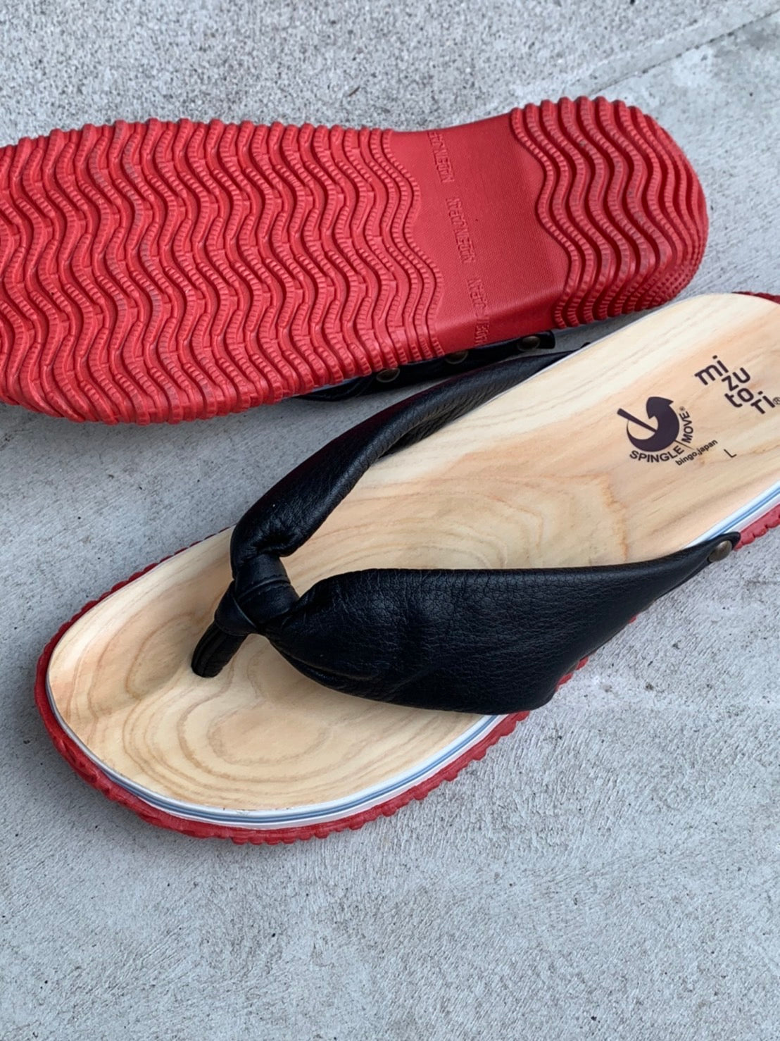 mizutori×SPINGLE – Global Shoes Gallery