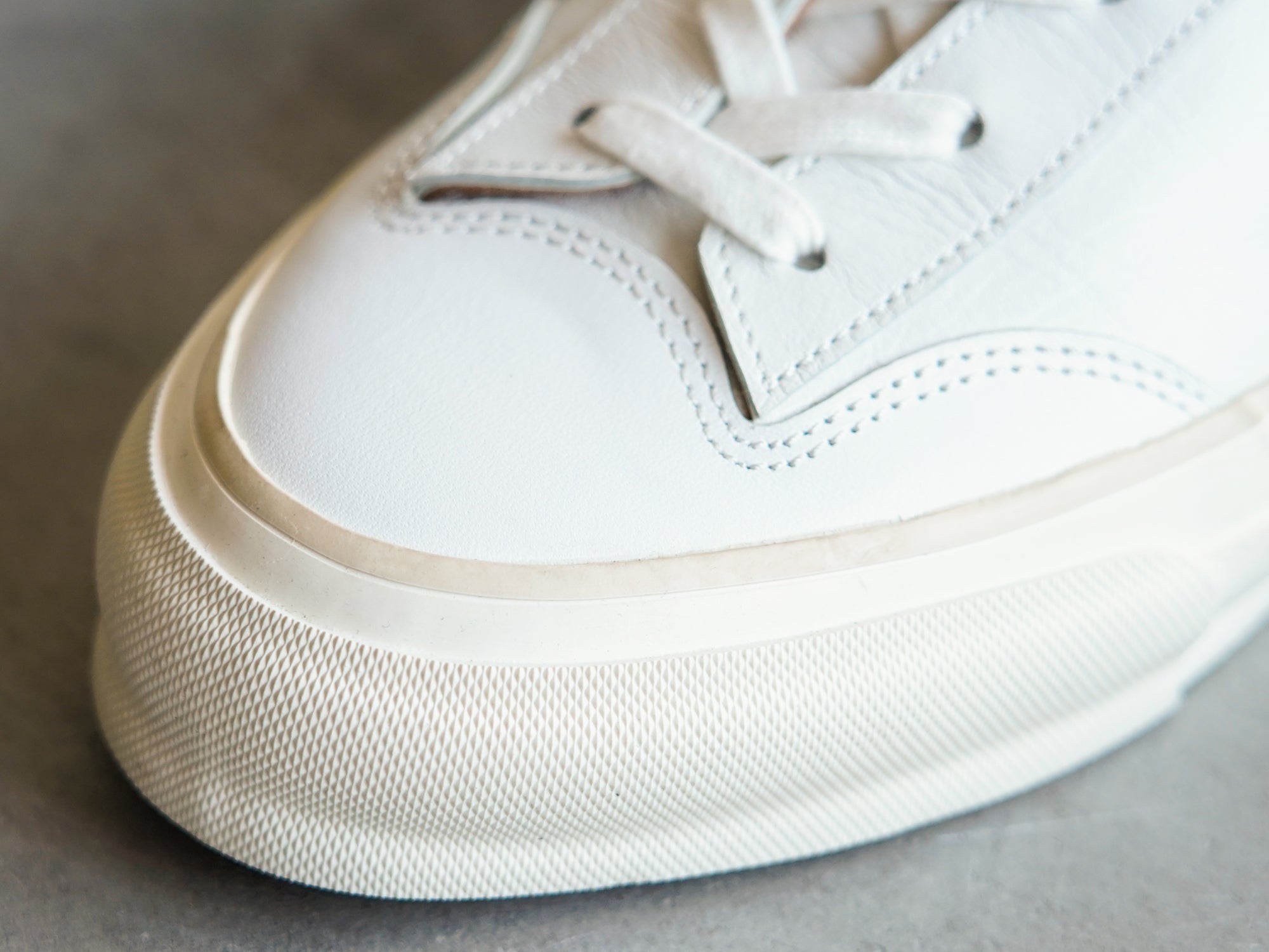 SPINGLE (スピングル) SPM-1034 ホワイト | GLOBAL SHOES GALLERY – Global Shoes Gallery